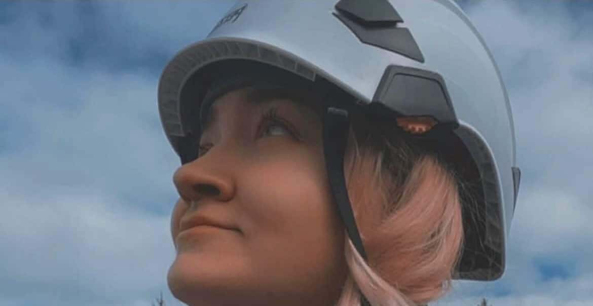 How And Why Become A Wind Turbine Technician Now - The Field Engineer